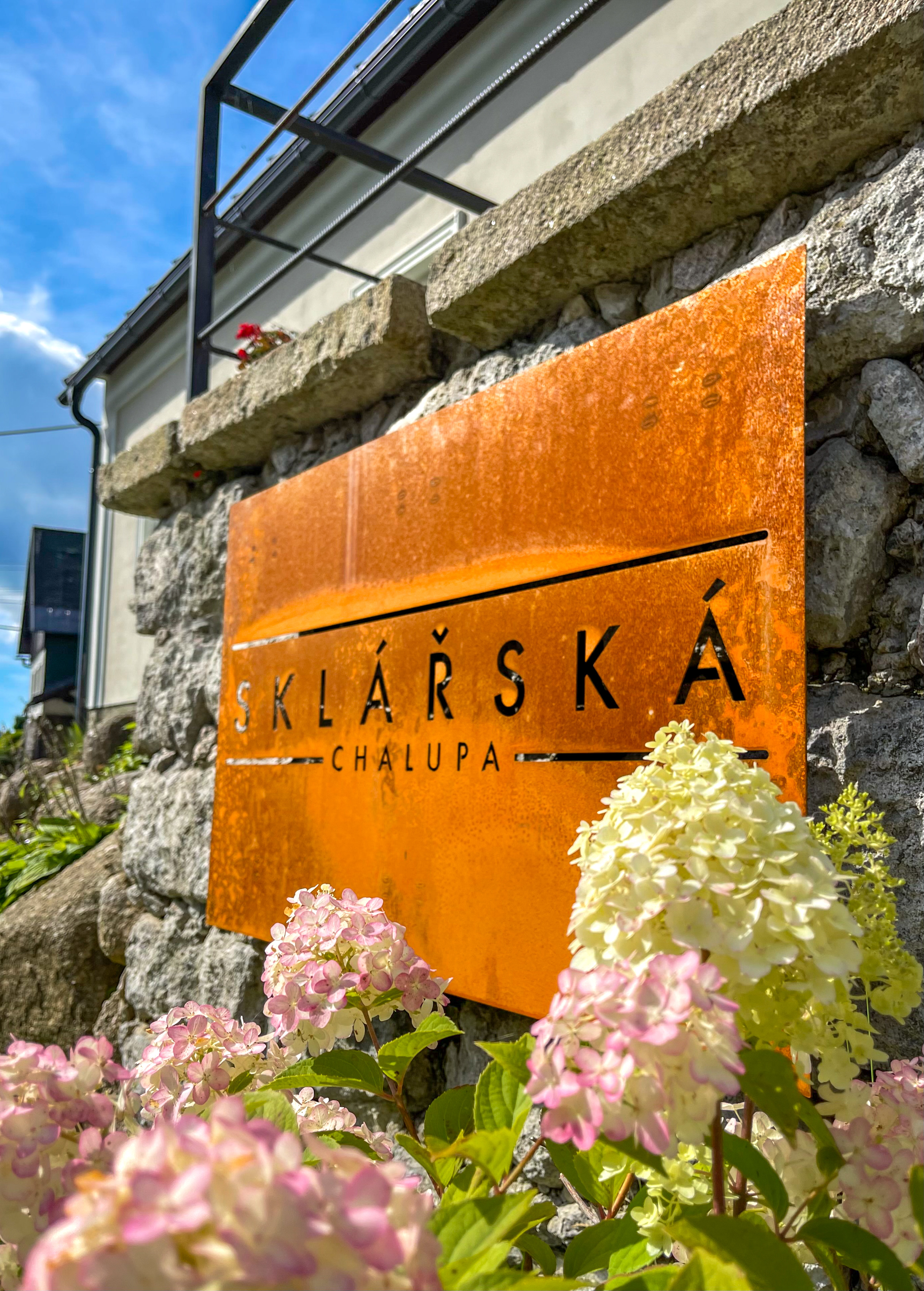 Corten zraje jako víno, každý kus je originál | Styl-kov.cz